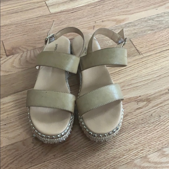 Seven Dials | Shoes | Tan Sandals | Poshmark